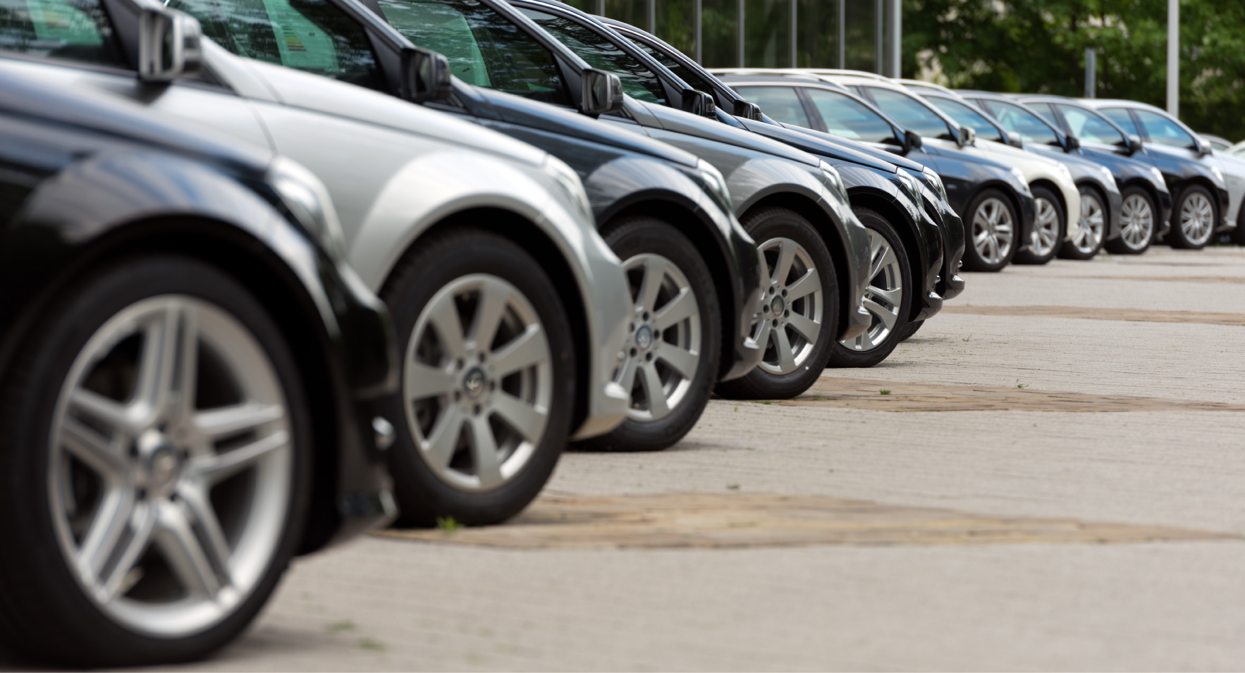Car Smash Repairs Free Courtesy Car - Body Works Clinic